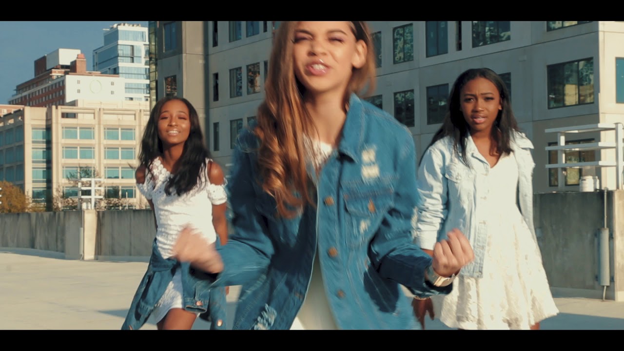 Pink Heart Feat. Hello Sunday - FIGHT FOR YOU (Official Music Video ...