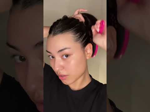 How to do a bun with short hair! 🤍 #shorthairstyles