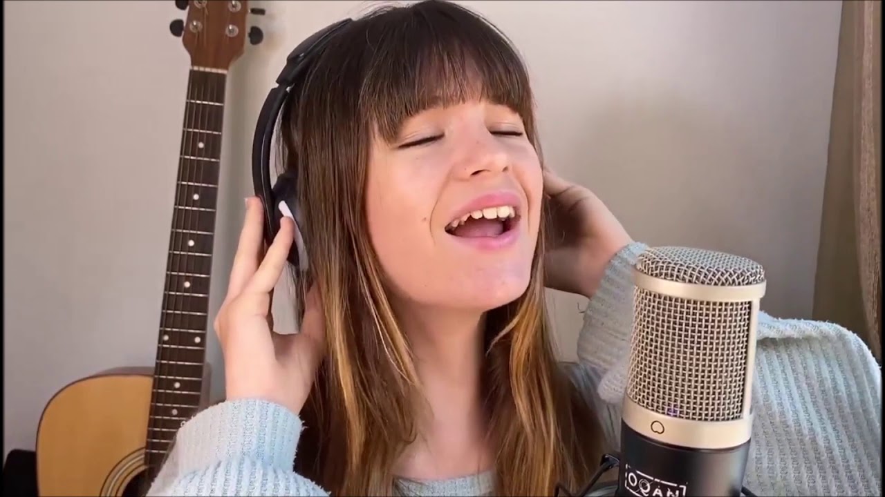 Charlotte Summers's Instagram, Twitter & Facebook on IDCrawl