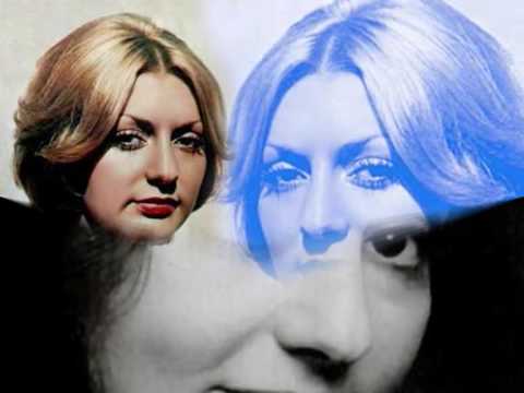 googoosh vs mahnaz afshar