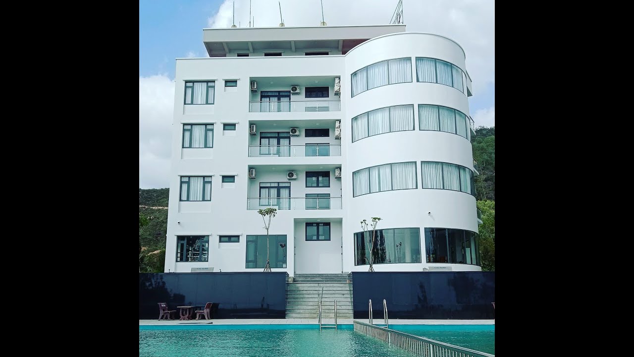 Rubeach Hotel & Resort - YouTube