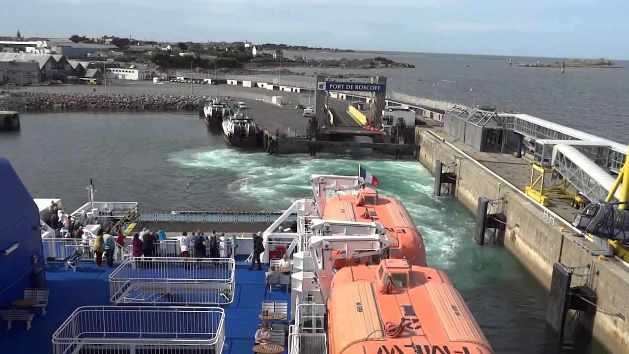 Brittany Ferries MV Armorique Departing Roscoff, Finistère, Brittany ...