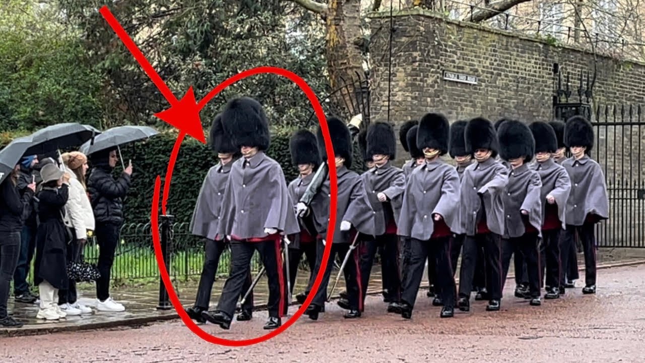 Guards Wear *Very Rare* Capes Covering Their Uniforms - YouTube