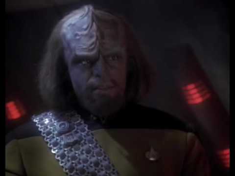 Star Trek TNG Lieutenant Worf singing a klingonian opera - YouTube