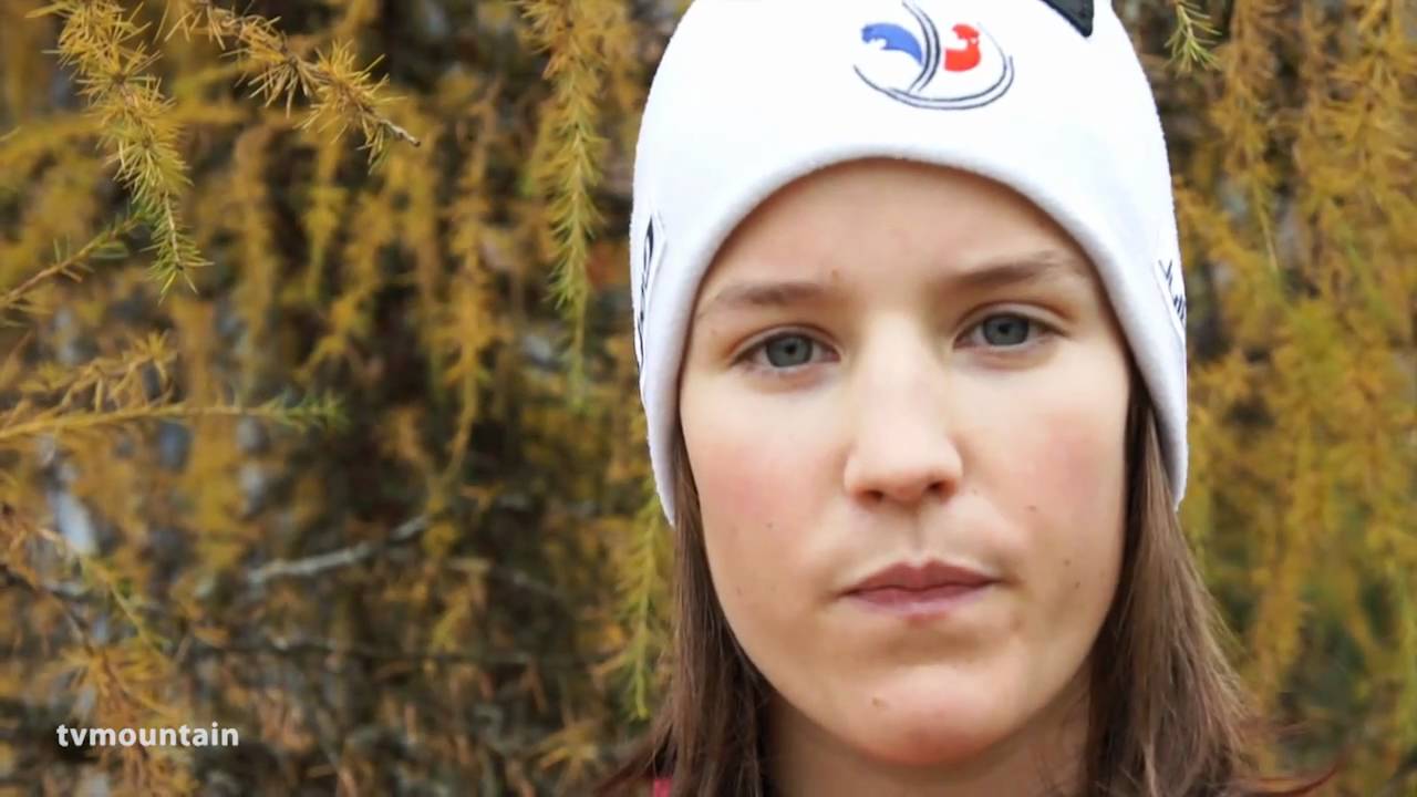 Les Contamines Montjoie Coline Mattel bilan 2011 championne de saut à ...