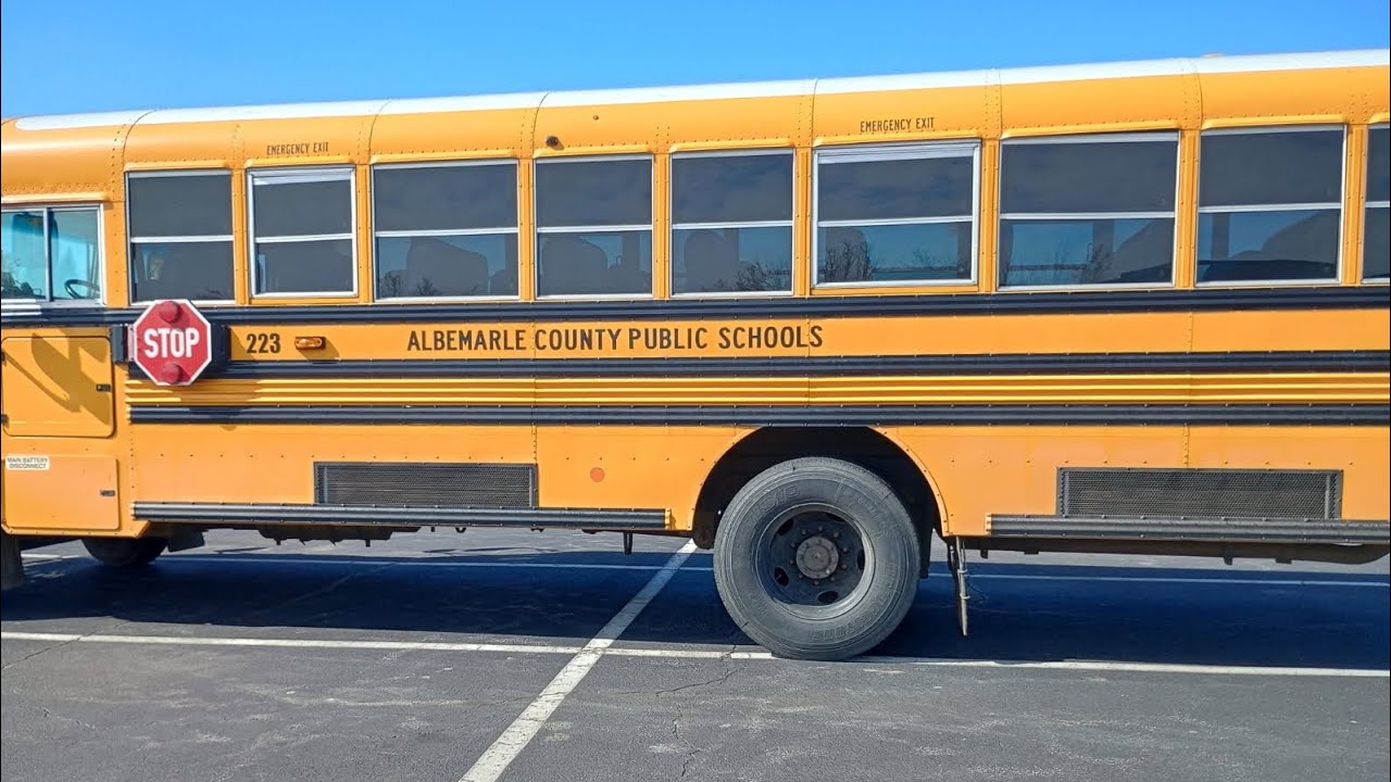 Walk-around of a 2020 Bluebird Vision Shorty - YouTube