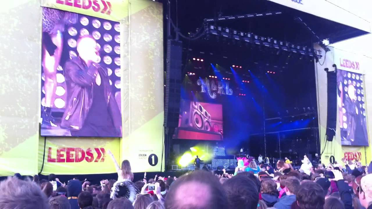Macklemore - Thrift Shop Leeds Festival 2014 - YouTube