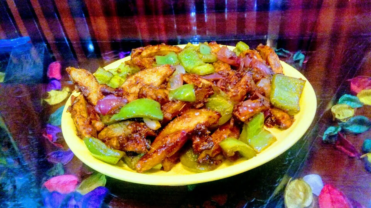 how to make aloo capsicum starter - YouTube