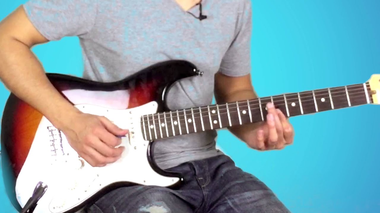 TUTORIAL CHITARRA | Johnny B. Goode - Chuck Berry | Riff Iniziale - YouTube