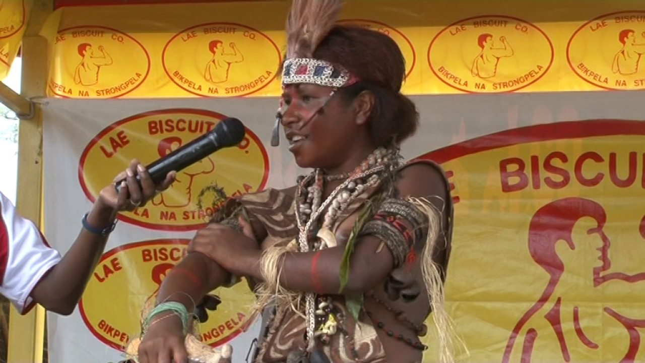 Morobe Show 2013 - YouTube