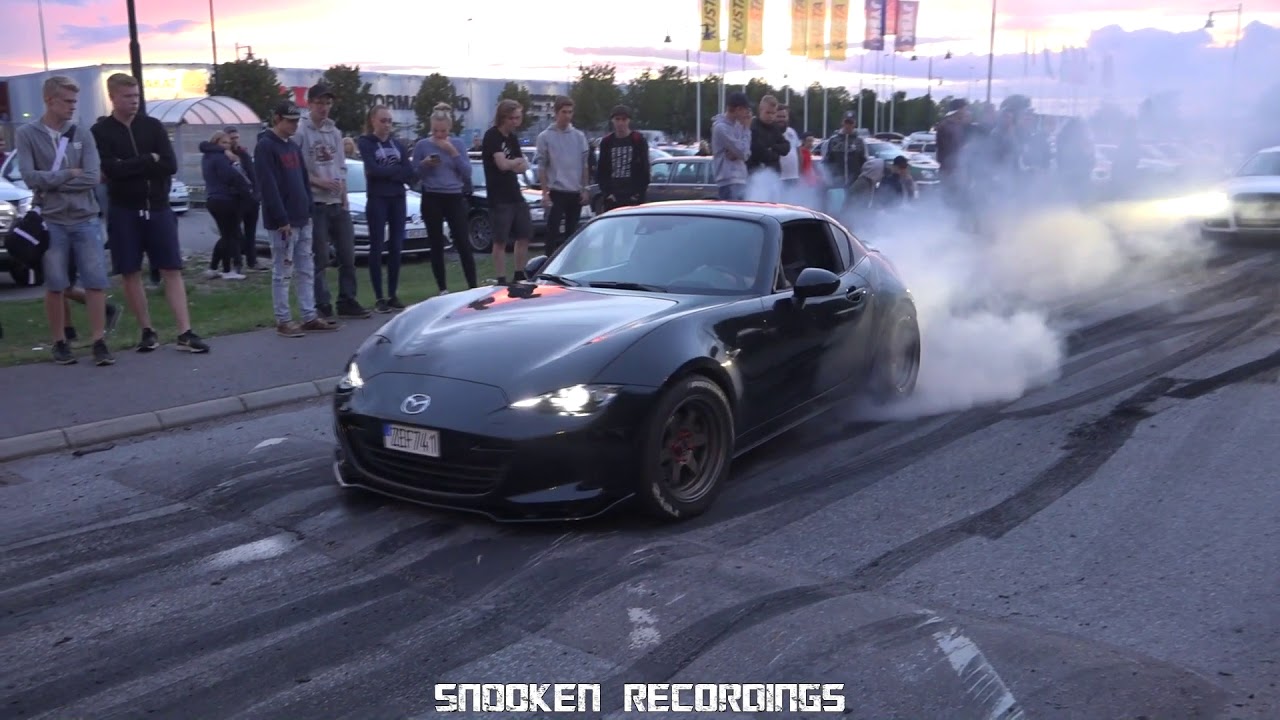 2017 Mazda mx5 Burnout - YouTube