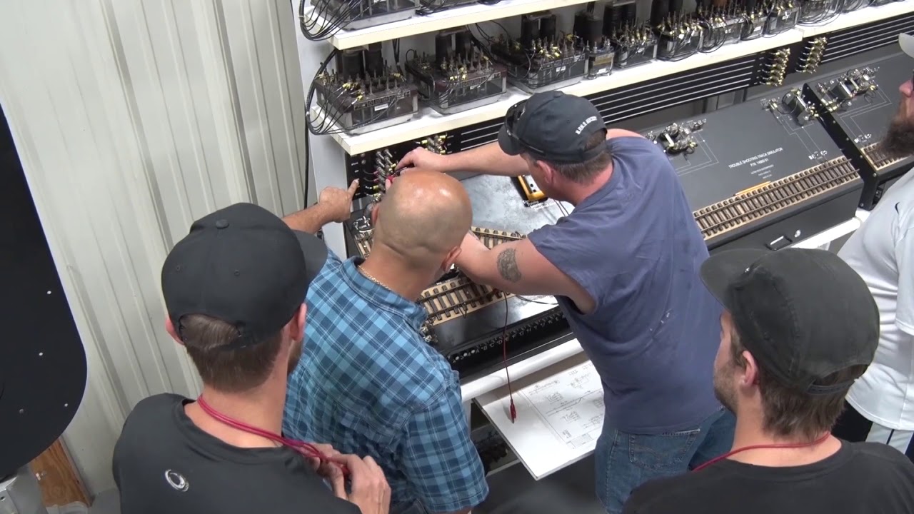 Signal Training Systems Comm - YouTube