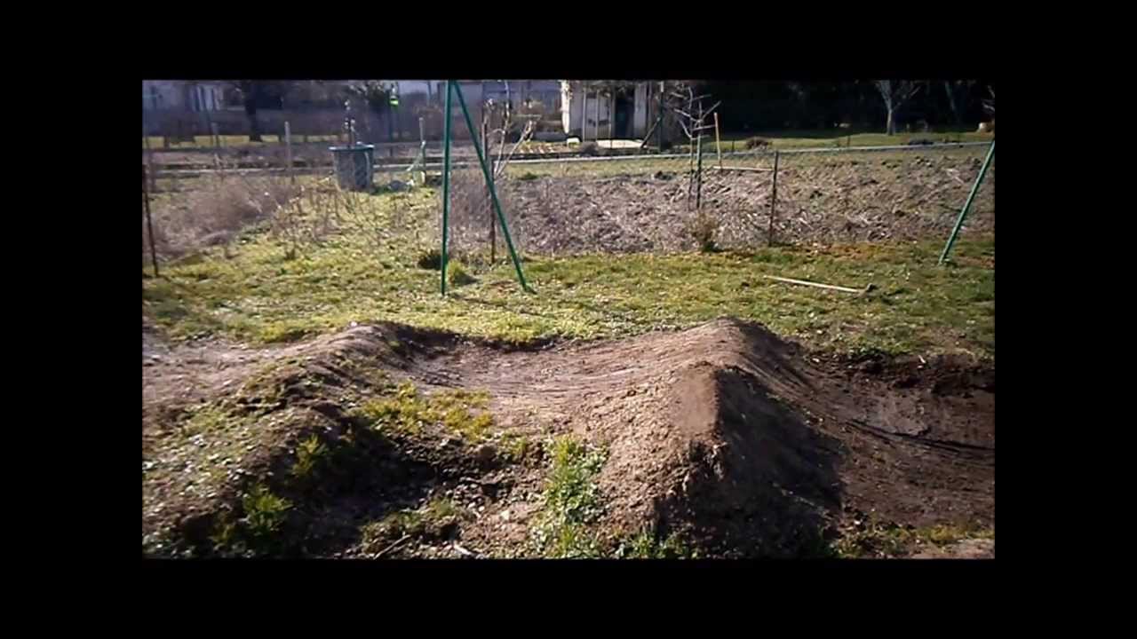 session pump track - YouTube