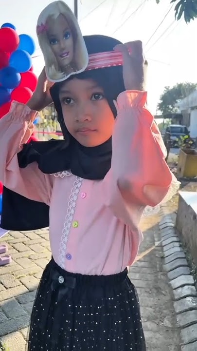 Zivana Ke Acara Ulang Tahun Teman #shorts - YouTube