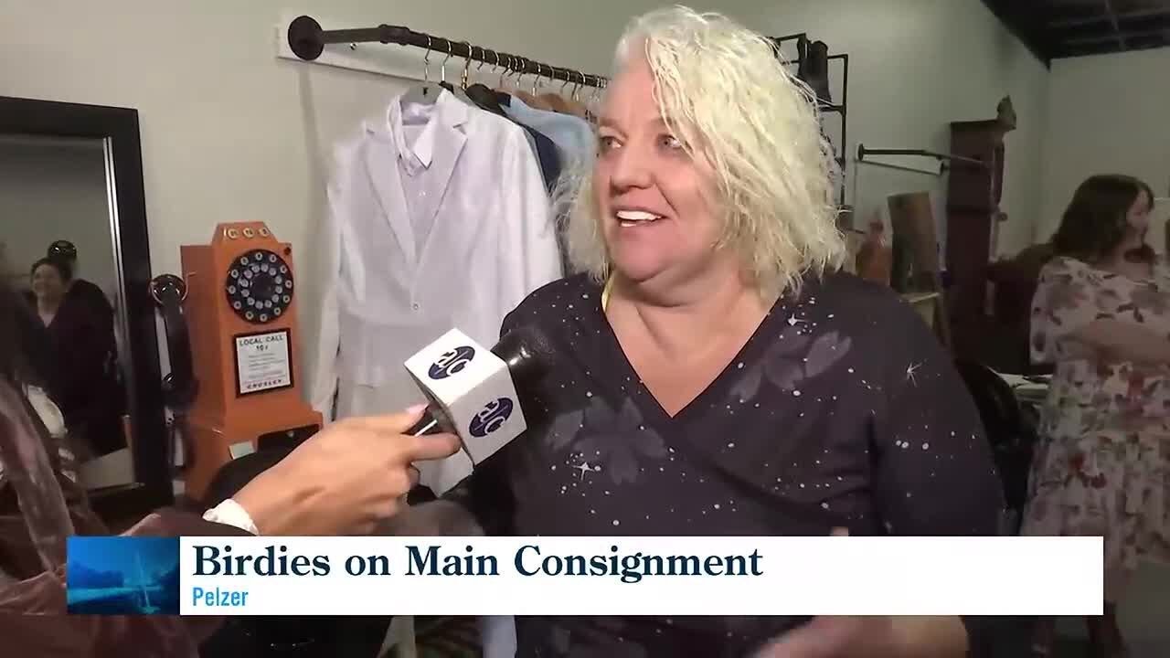 Birdies on Main opens in West Pelzer! - YouTube