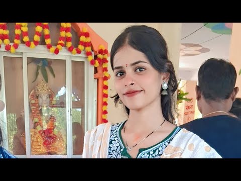 Bhojpuriya__Queen__Isha is live - YouTube