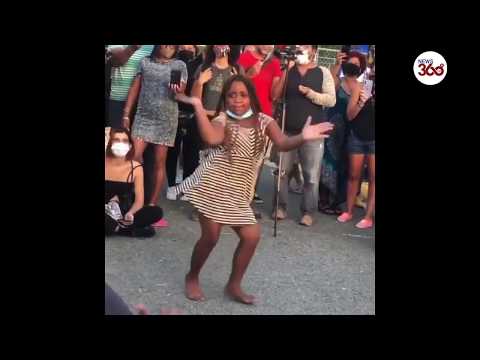 Girl Performs African Bomba Dance amid ‘Black Lives Matter’ Protest in Puerto Rico- News 360 Tv
