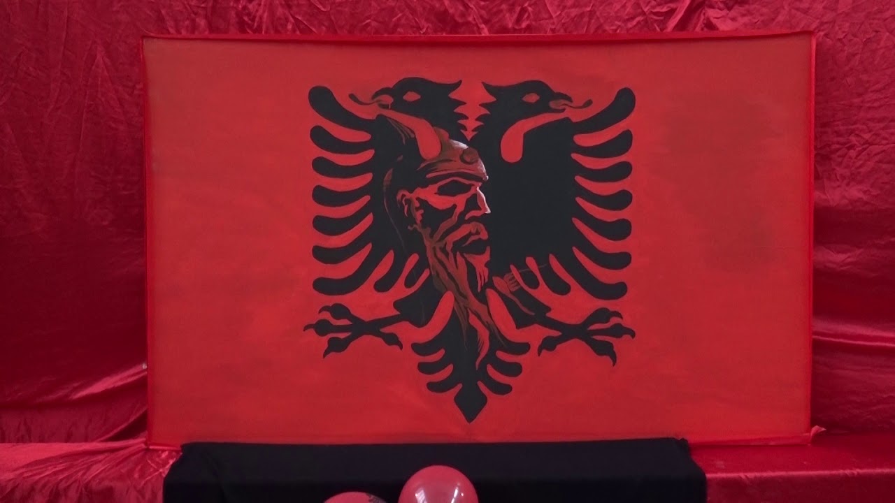 Manifestim për festën "28 Nëntori" sh.f. "Asdreni" 2018 - YouTube