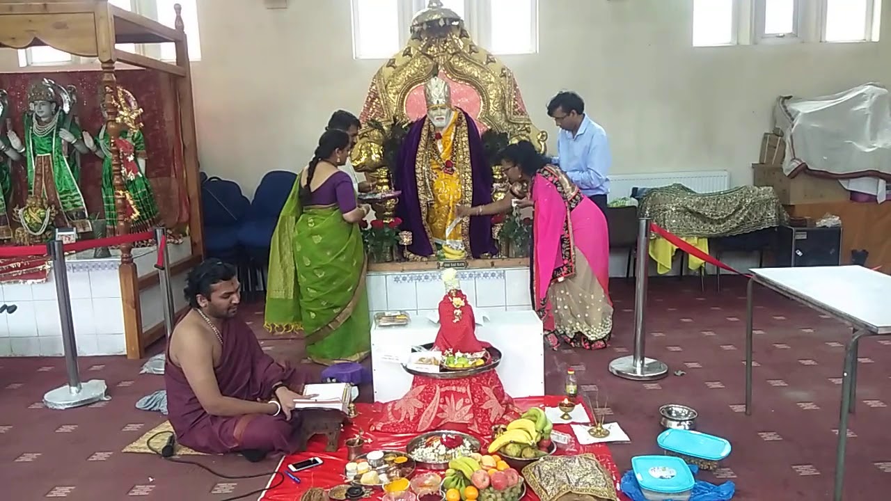 Sai baba pooja in uk(1) - YouTube