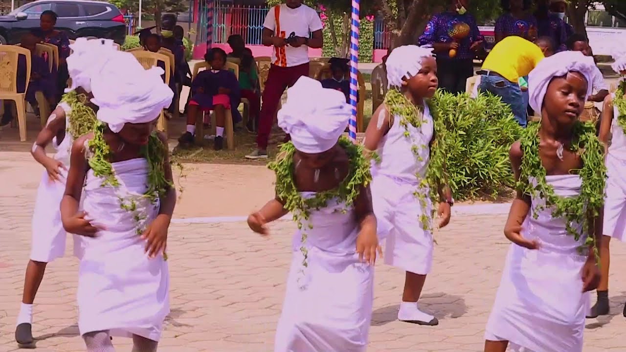 Deks International School Grand Graduation Ceremony - YouTube