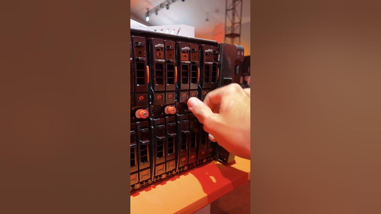 pure-storage-flashblade-s-is-a-modular-architecture-that-offers-high