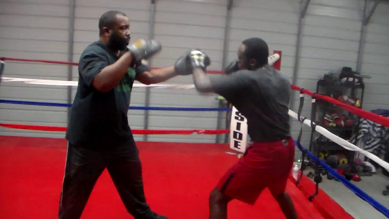 Prichard Boxing Academy light mitt work - YouTube