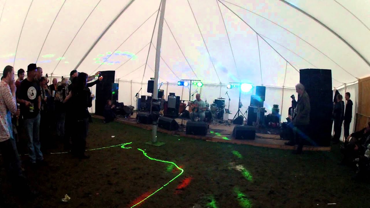 Steven Robertson - no a fast car Simmer Dim Rally 2013 - YouTube