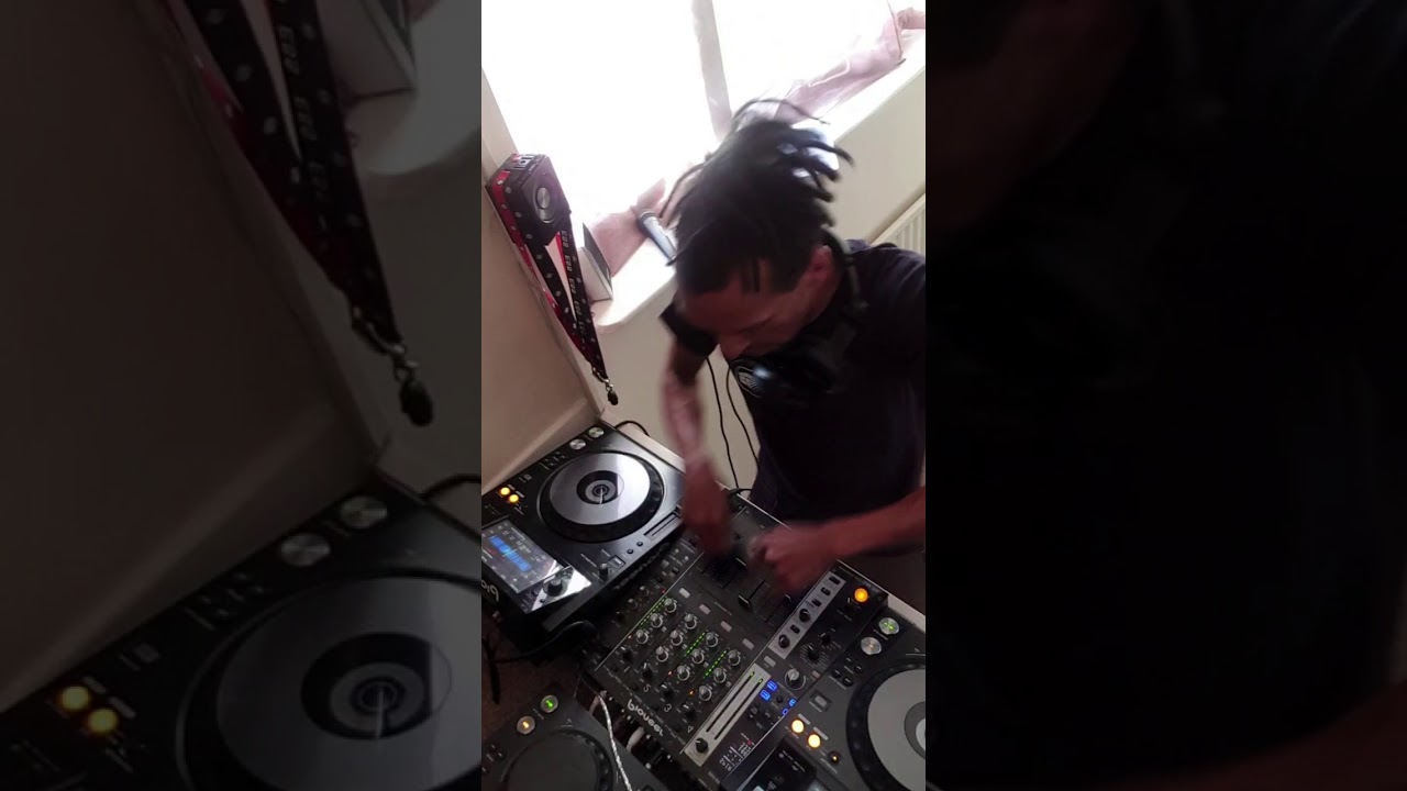 DJ eSS - (eSS-cence Promo) #3 - YouTube