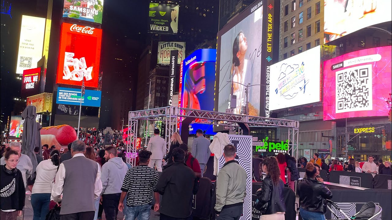 Time square performance - YouTube