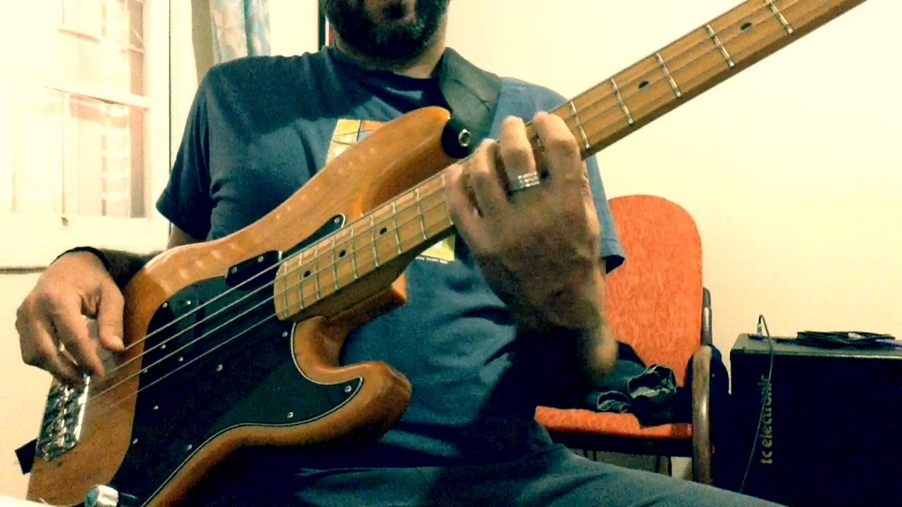 Chorinho Árabe (H. Pascoal) - P-Bass '78 - YouTube