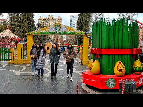Bakıda NOVRUZ Bayramı yarmarkası (Mart 2022) Fəvvarələr meydanı - Piyada Turu - Azerbaijan 4k Walk