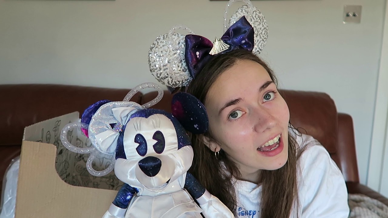 Minnie Main Attractions January Collection | Disney Elz - YouTube