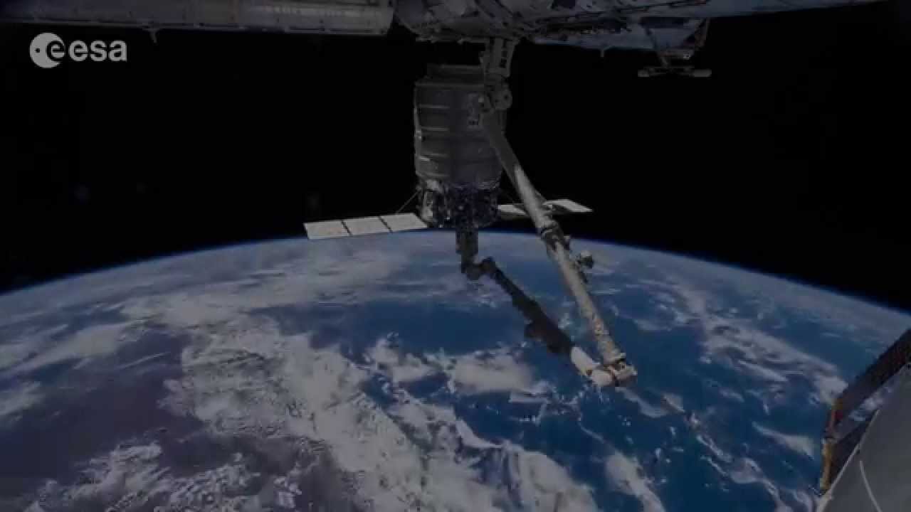 Releasing Cygnus (timelapse) - YouTube