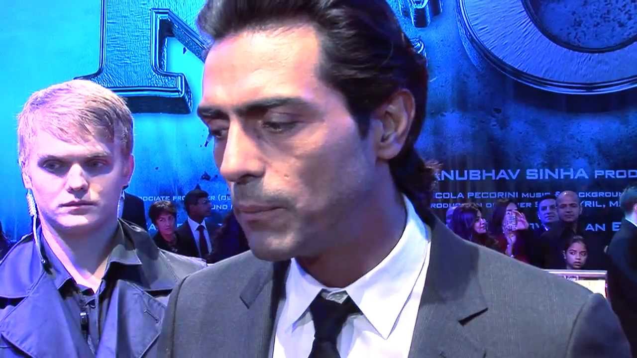 RA. One - UK Premiere Interviews - YouTube