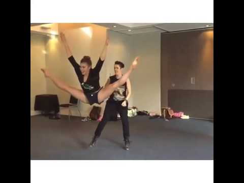 Kalani Hilliker's Amazing Straddle Leap! - YouTube