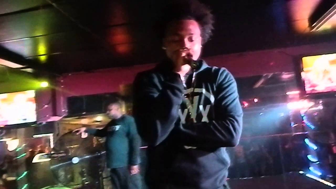 OG BOBBY JOHNSON - QUE LIVE @ClassicWheels HSV - YouTube