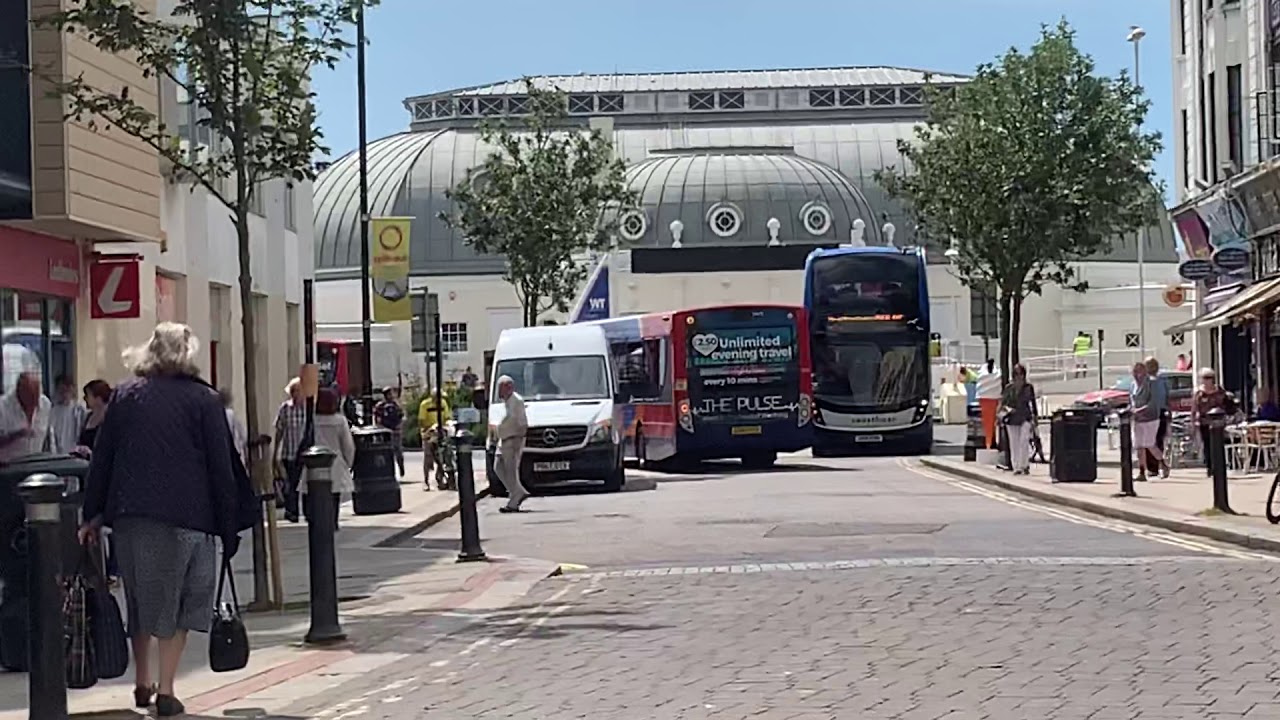 Stagecoach Bus Route Pulse Arriving Into Worthing Town centre - YouTube