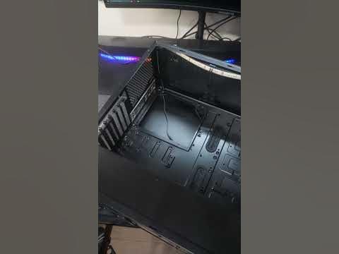 Building a Gaming PC Part 4 : Installing Motherboard Into the Case # ...