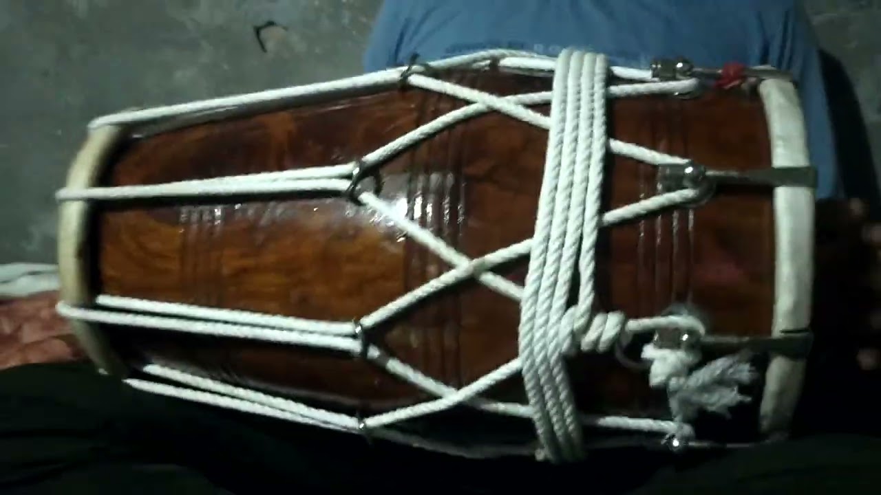 dholak player VKR MUSIC LOVERS - YouTube