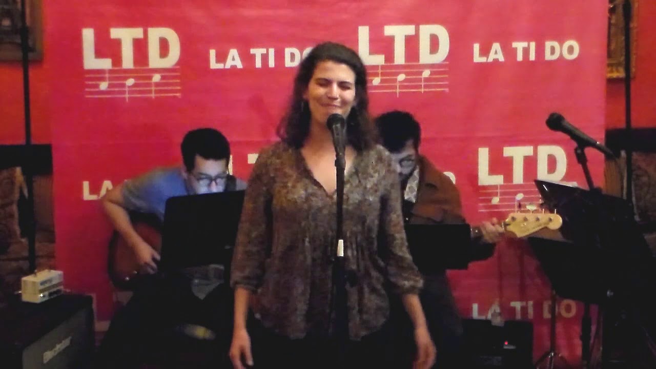 Robin Weiner - "Beautiful" (Carole King) - YouTube