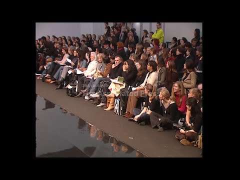 The mini skirt returns for London Fashion Week