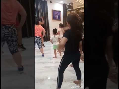 Latihan dance leca leca
