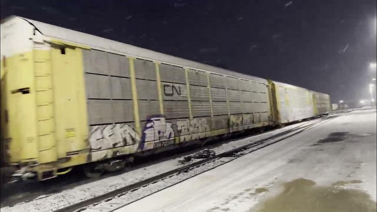 [4K 60FPS] Mid morning Railfanning in Elkhart,IN - YouTube