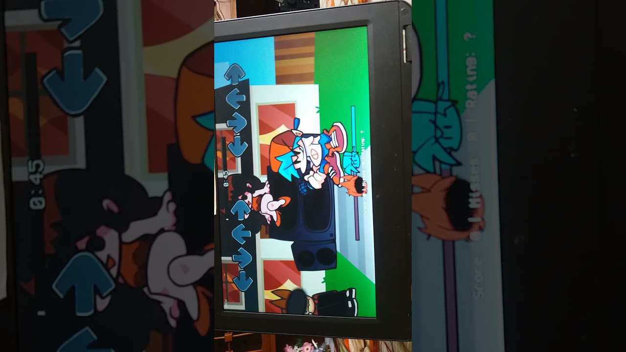 buenas... aquí Tom Ridwell presentandose haciendo una "Tordtura"- jsjs ...