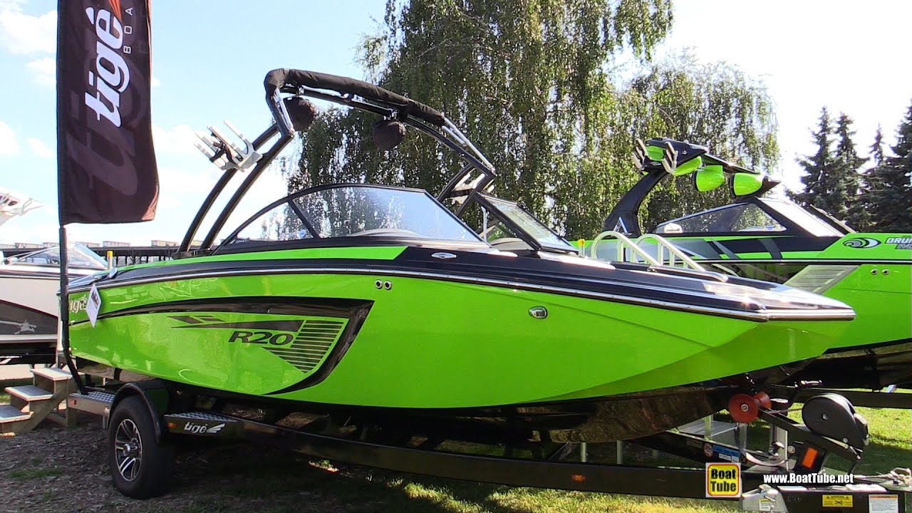 2015 Tige R20 Wake Boat - Walkaround - 2015 Montreal In Water Boat Show ...