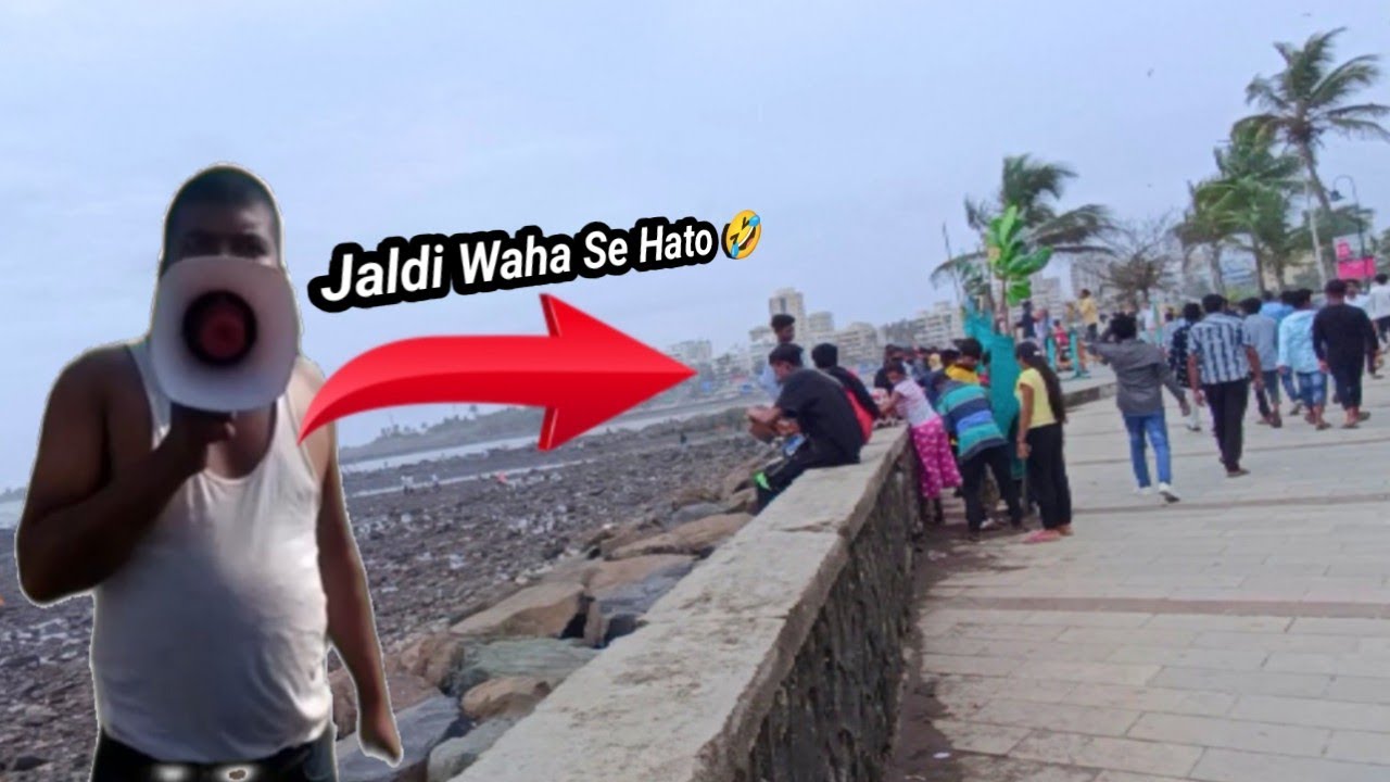 jaldi vaha se hato 😅 || funny video || Nikal Pado|| - YouTube