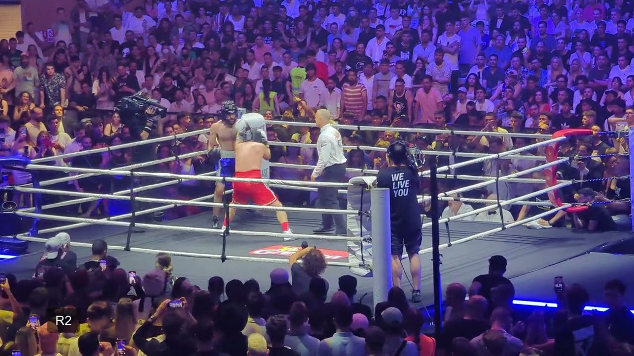 MR. JAGGER VS BUSTAMANTE [desde el público] || La Velada 2 - YouTube