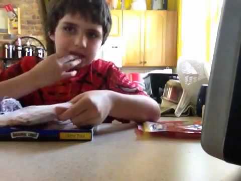 Angry sims kid shows you how to make a pizza - YouTube