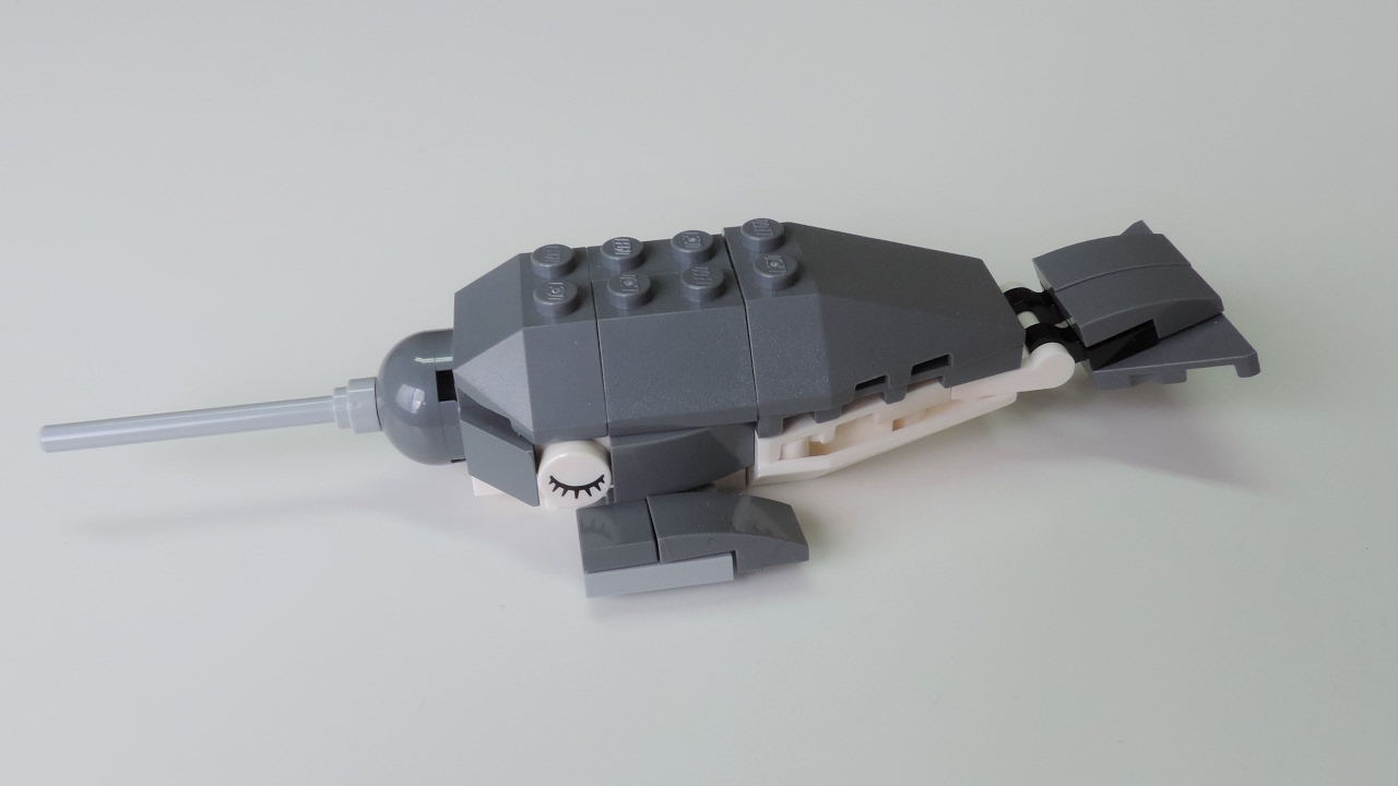 LEGO Monthly Mini Build 40239 Narwhale - Lego Speed Build - YouTube