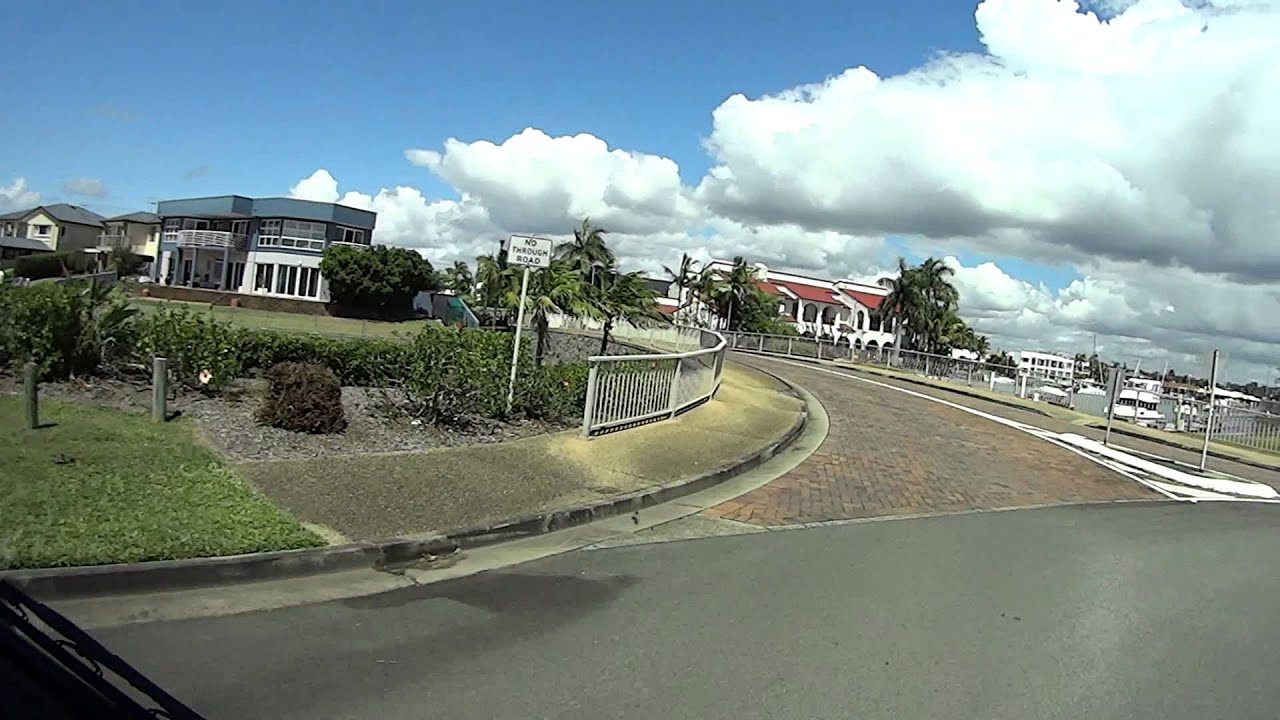 Super rich area Brisbane paved streets - YouTube